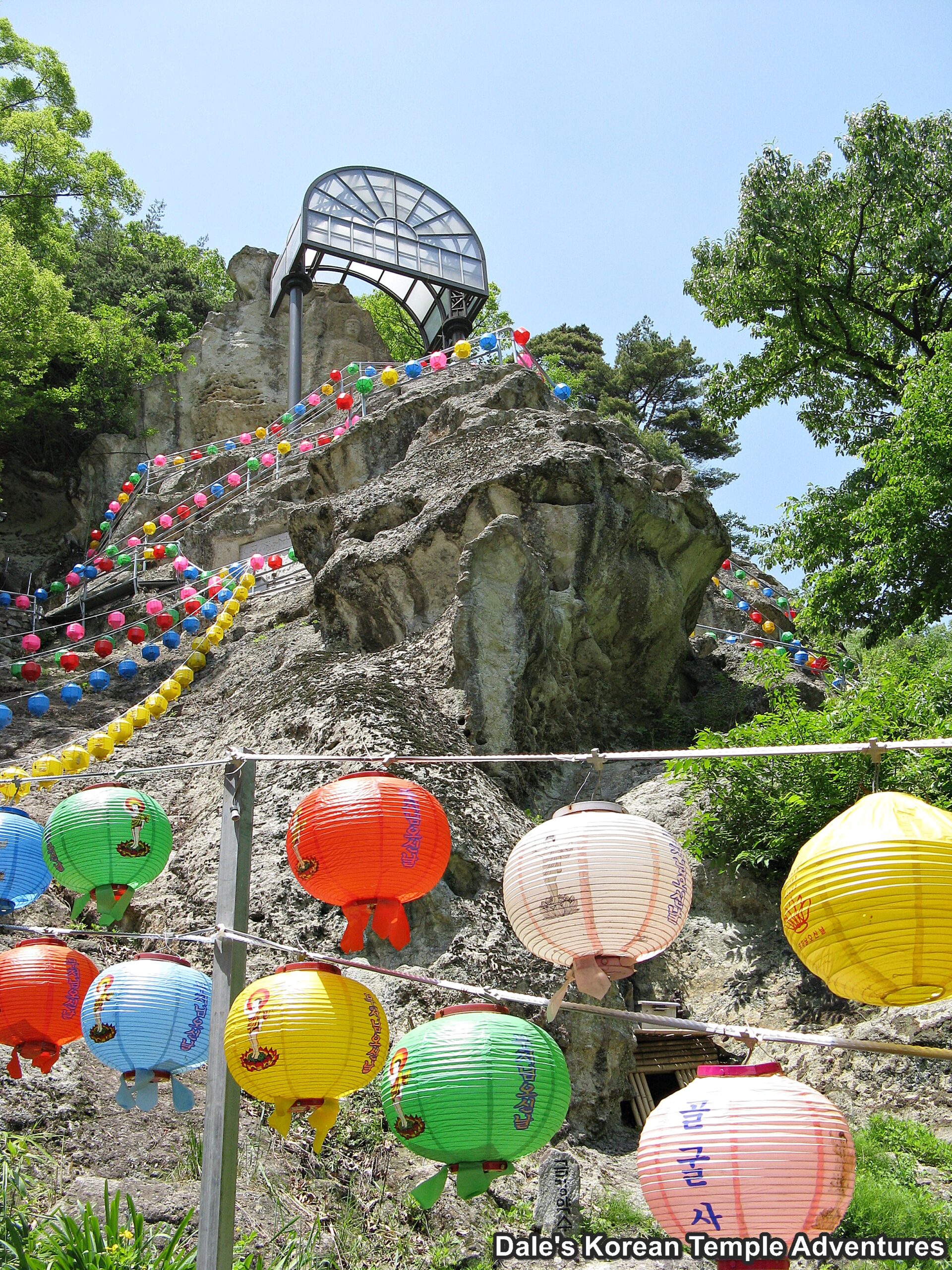 Golgulsa Temple -골굴사 (Gyeongju) - Dale's Korean Temple Adventures