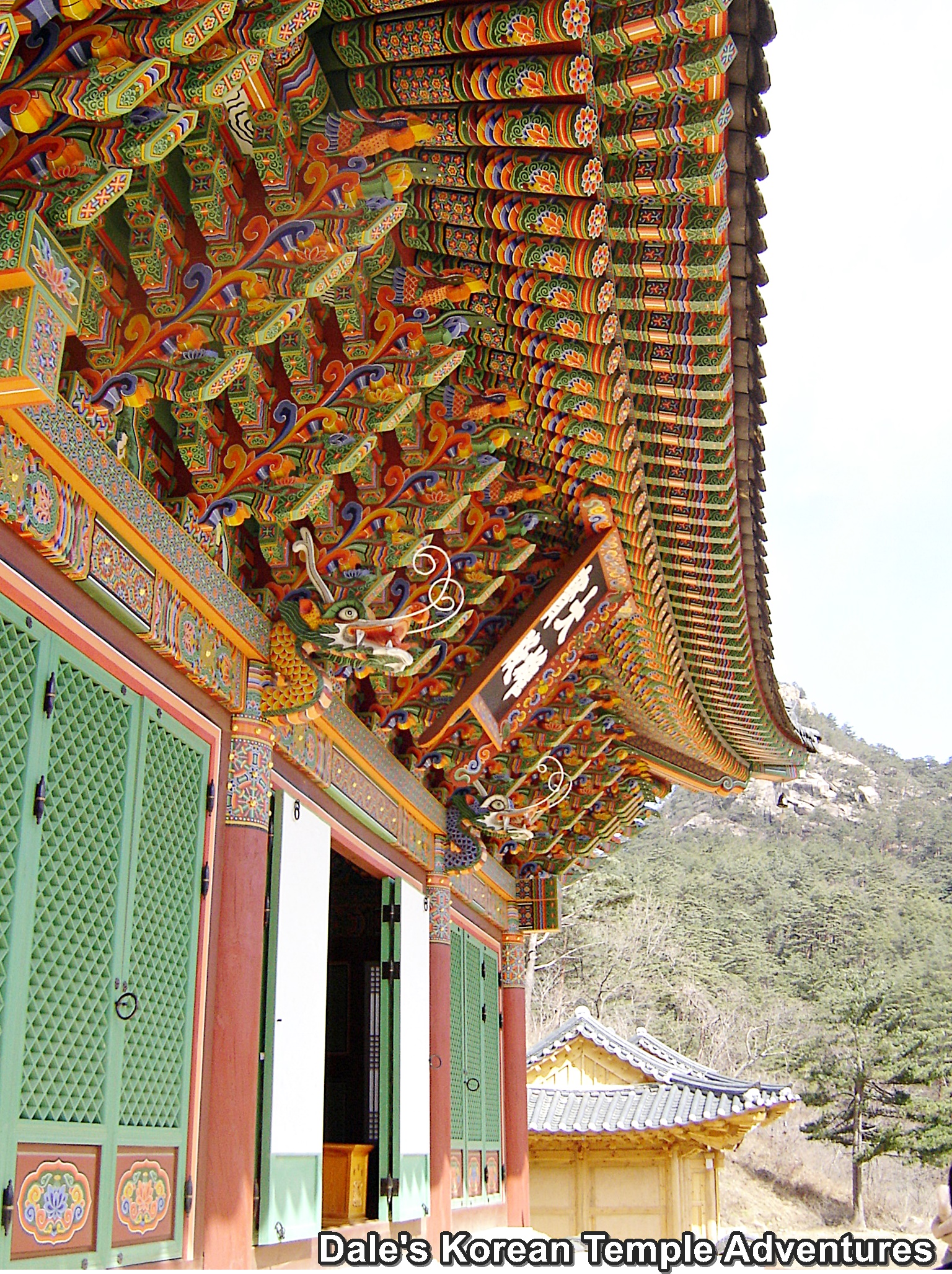 Singyesa Temple – 신계사 (Onjong-ri, Kosŏng-gun, Kangwon-do, North Korea ...