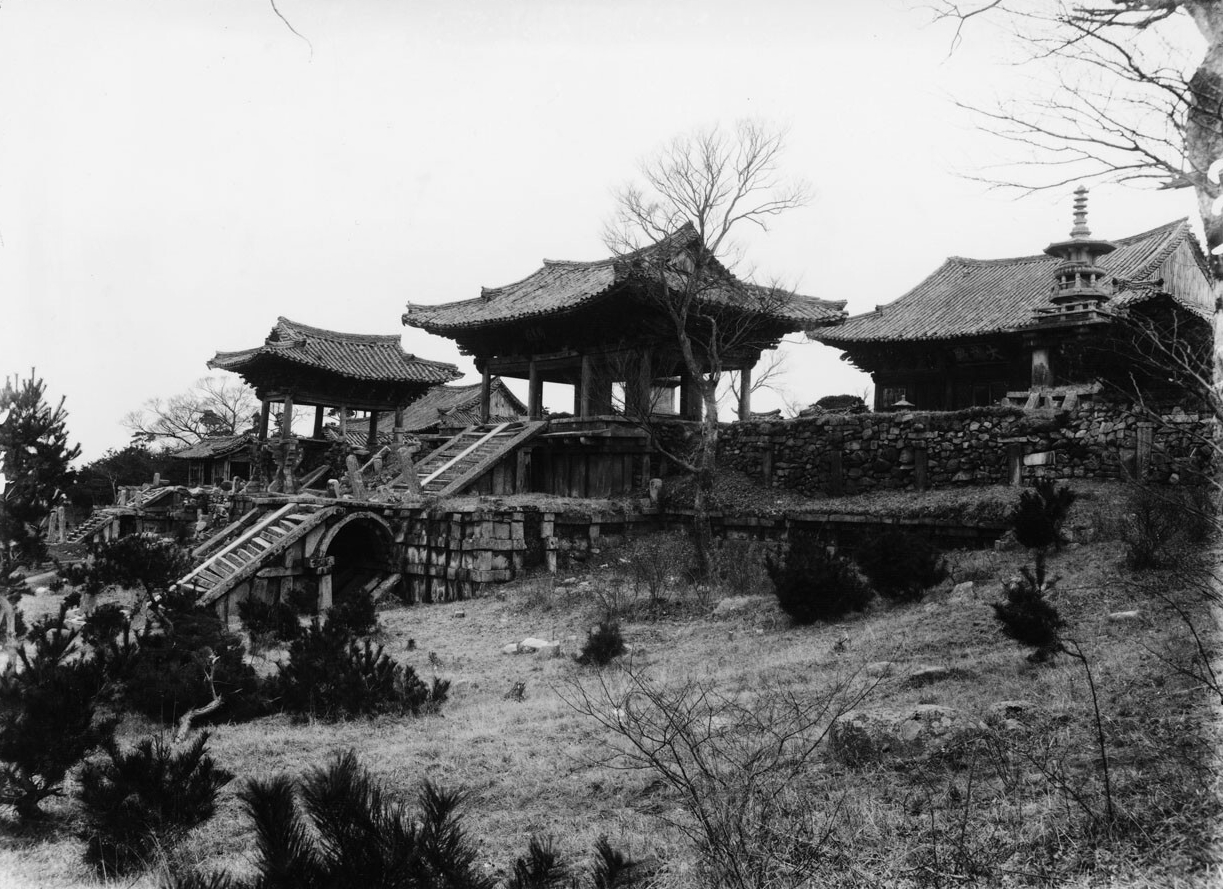 Colonial Korea - Bulguksa Temple - Dale's Korean Temple Adventures