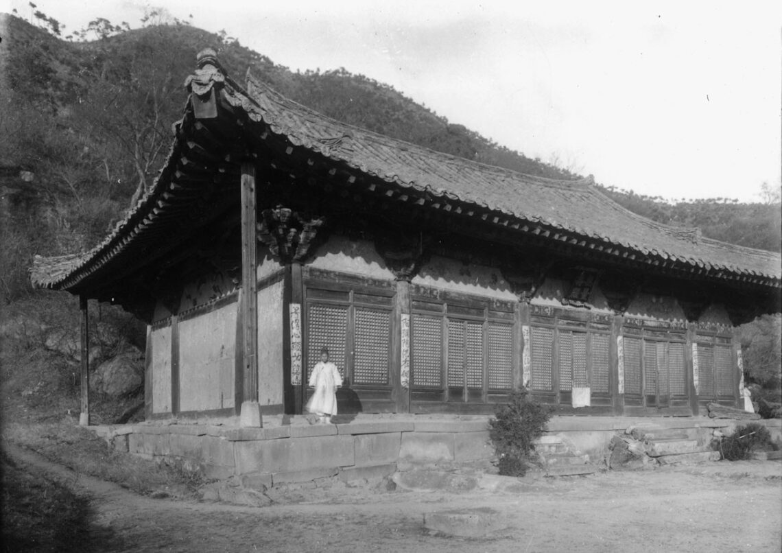 Colonial Korea - Buseoksa Temple - Dale's Korean Temple Adventures