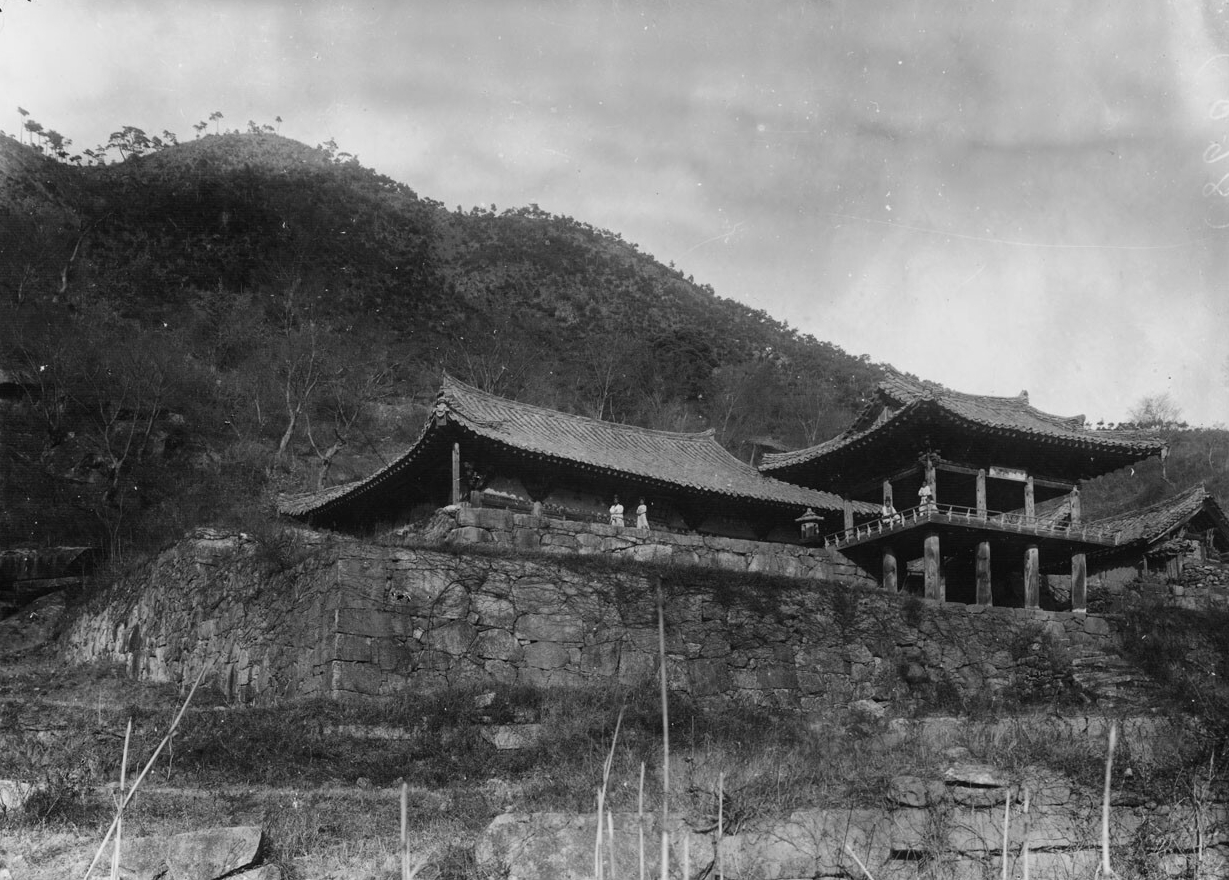 Colonial Korea - Buseoksa Temple - Dale's Korean Temple Adventures