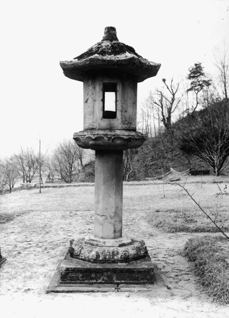 Colonial Korea - Buseoksa Temple - Dale's Korean Temple Adventures